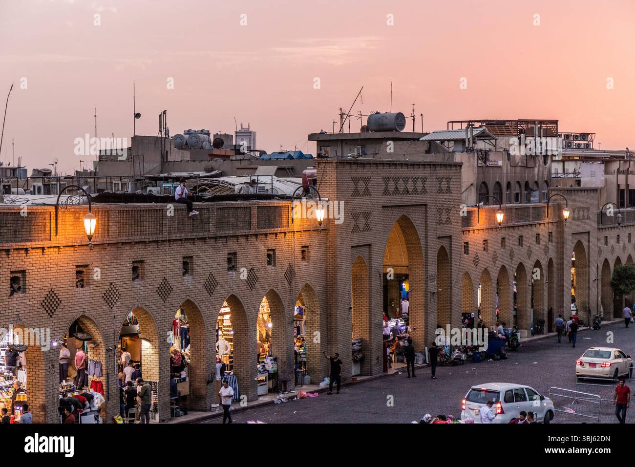 ERBIL, IRAQ - OCTOBER 9, 2022: Qaysari Bazaar in Erbil (Hawler ...