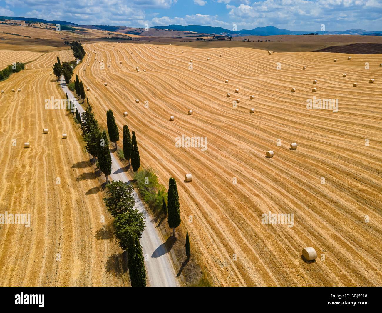 Aerial view tuscany fields hay hi-res stock photography and images - Alamy