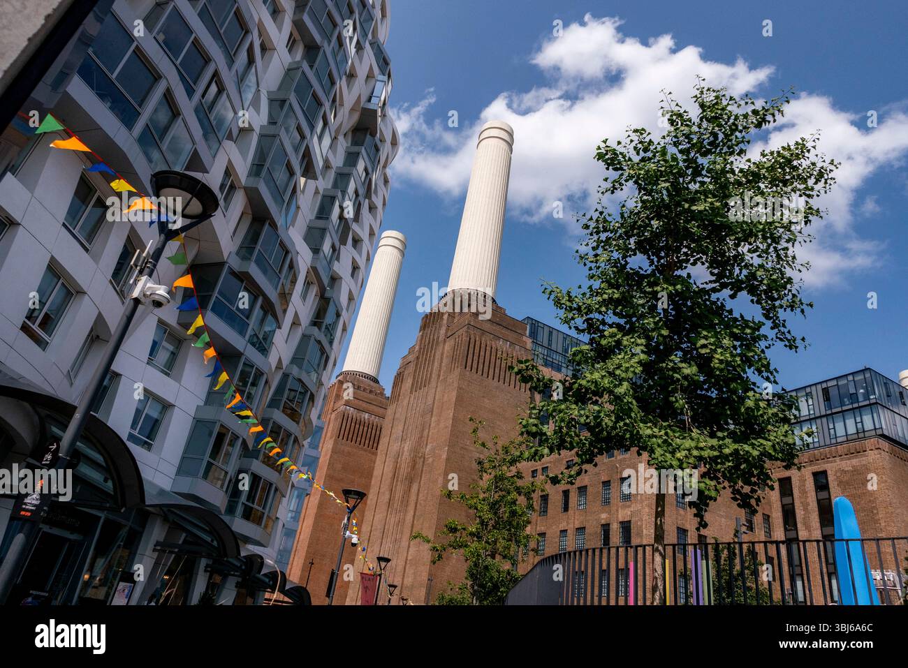 Views of Battersea Power Station in South London, England. Battersea ...