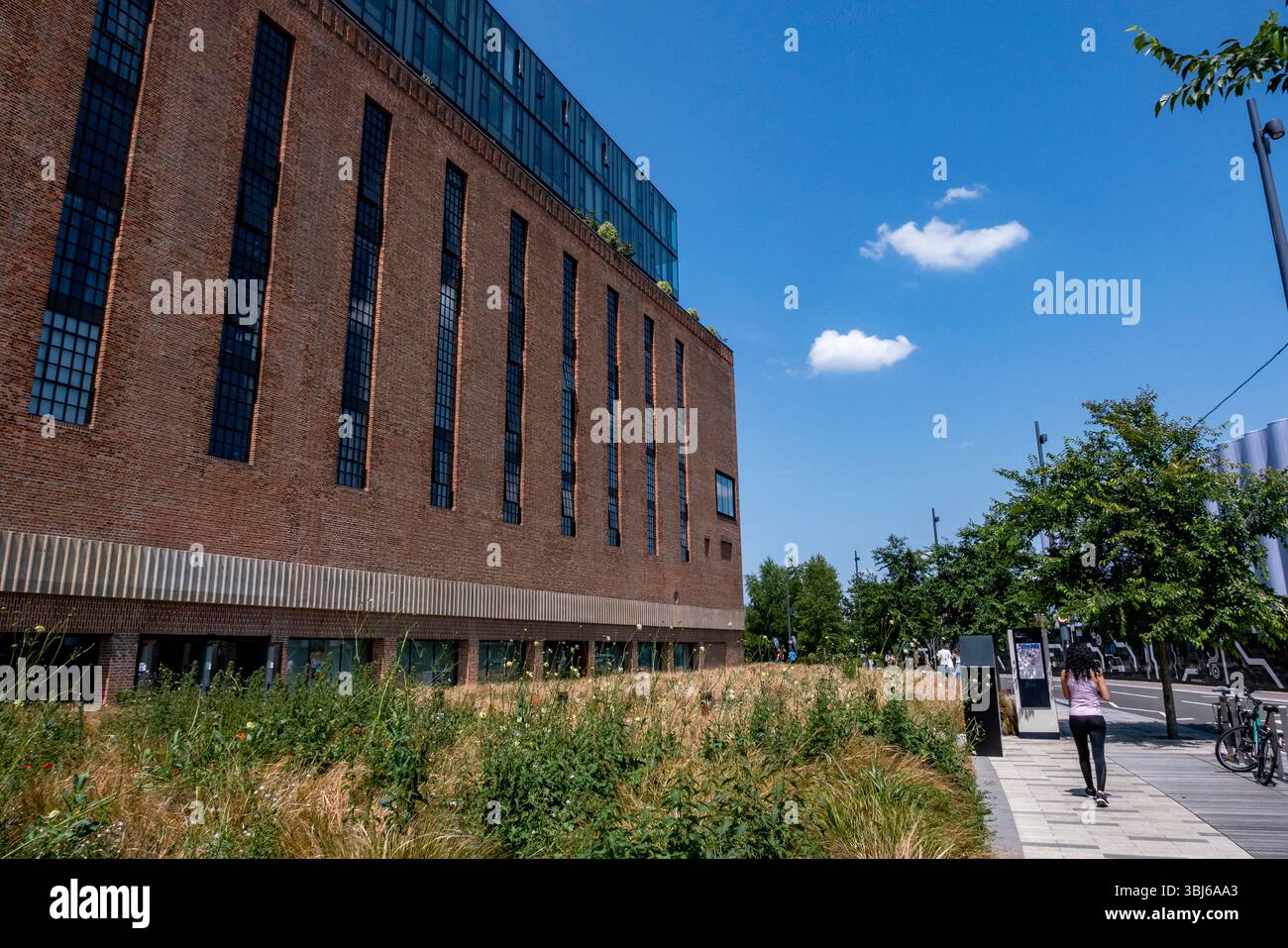 Views of Battersea Power Station in South London, England. Battersea ...