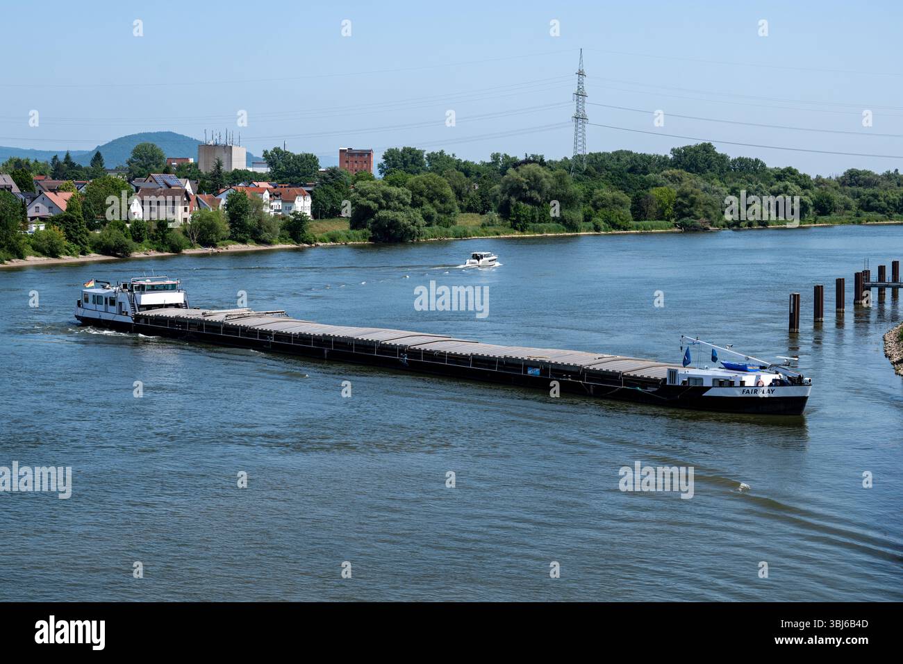 Regensburg, Germany. 13th June, 2025. The cargo ship "Fairplay" loaded ...