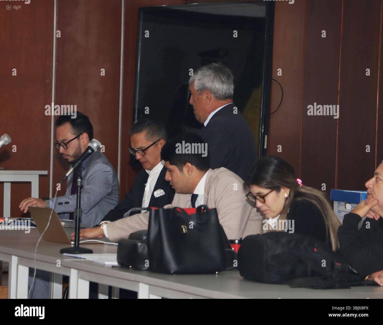 CASO VIDRIO WILMAN TERAN CASE Quito, Friday, June 13, 2025 Hearing of ...