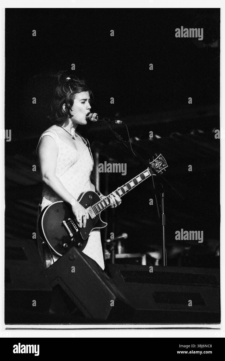 LOUISE POST, VERUCA SALT, GLASTONBURY FESTIVAL, 1995: Singer and ...