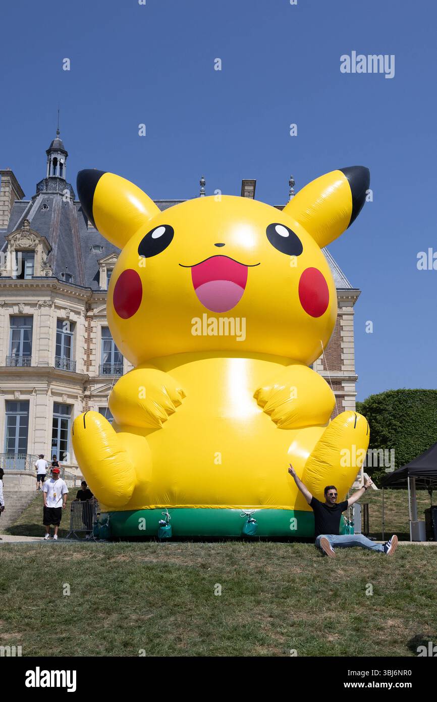 Sceaux, France. 13th June, 2025. A giant inflatable Pikachu is ...