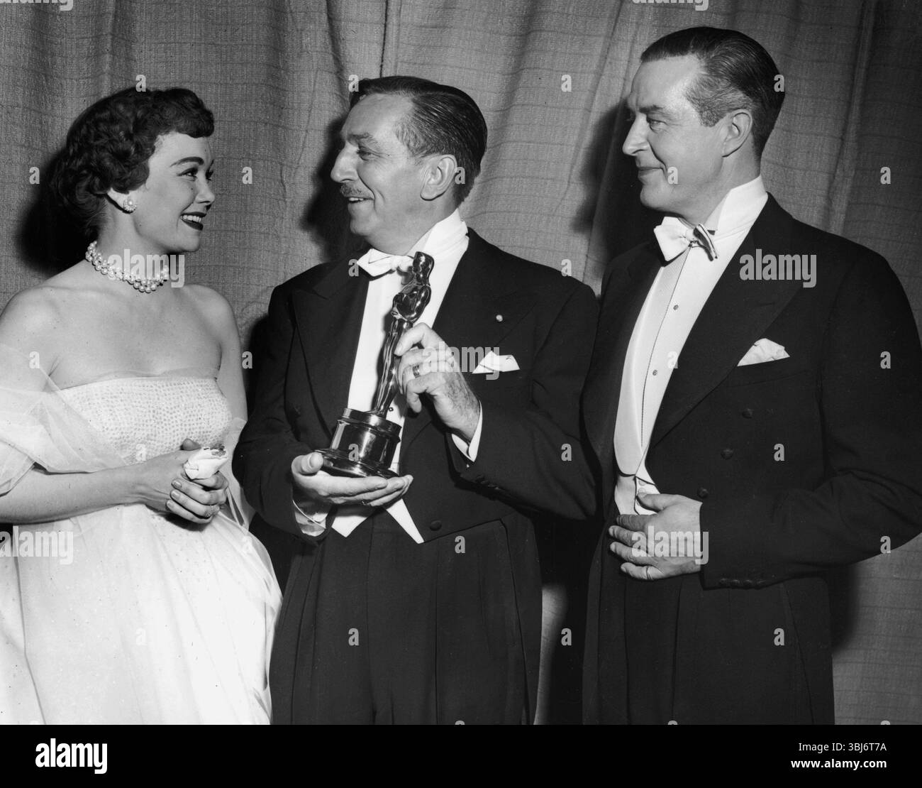 25th Academy Awards, 1953 Jane Wyman, Walt Disney, Ray Milland / File reference # 34888-366THA ...