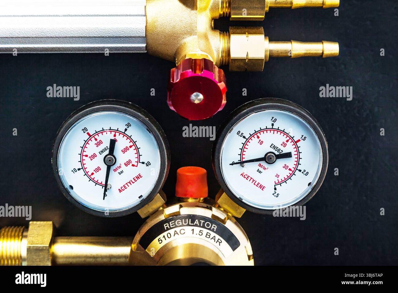 New cutter and two monometers for acetylene and oxygen, for gas cutting ...