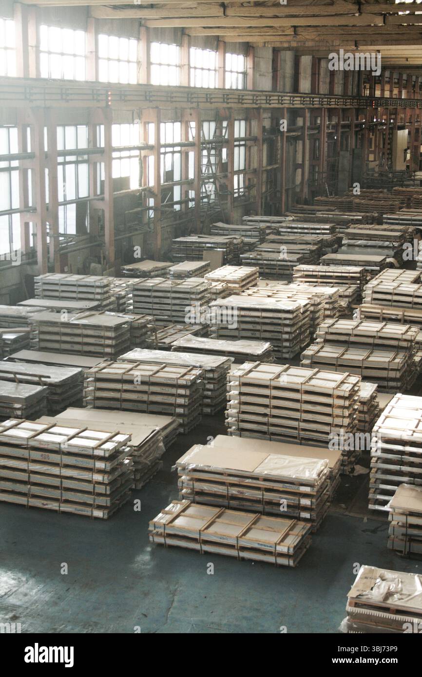 Aluminum sheets in a bundle in a warehouse Stock Photo - Alamy