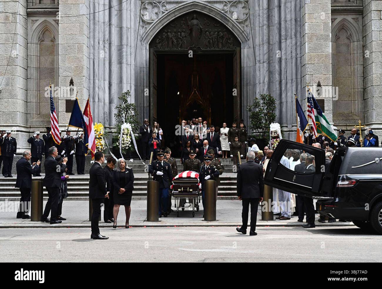 Photo by: zz/NDZ/STAR MAX/IPx 2025 6/13/25 The funeral service for ...