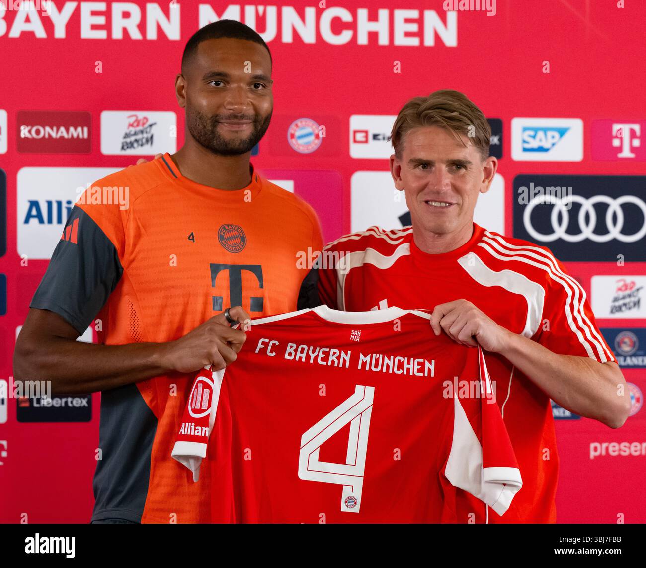 Orlando, USA. 13th June, 2025. Soccer: Club World Cup, before FC Bayern ...