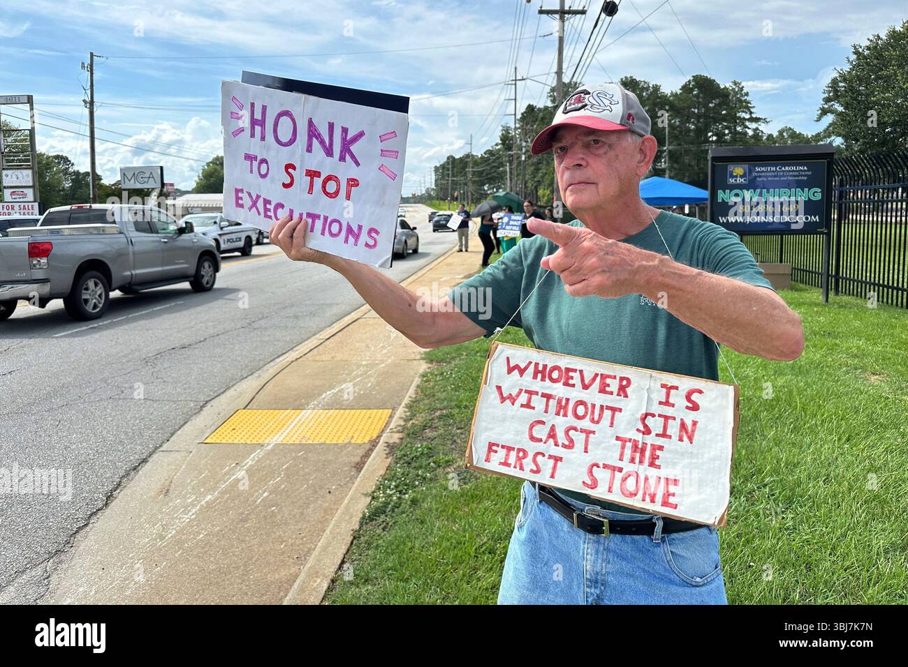 Bucky Bruce protests the planned execution by lethal injection of ...