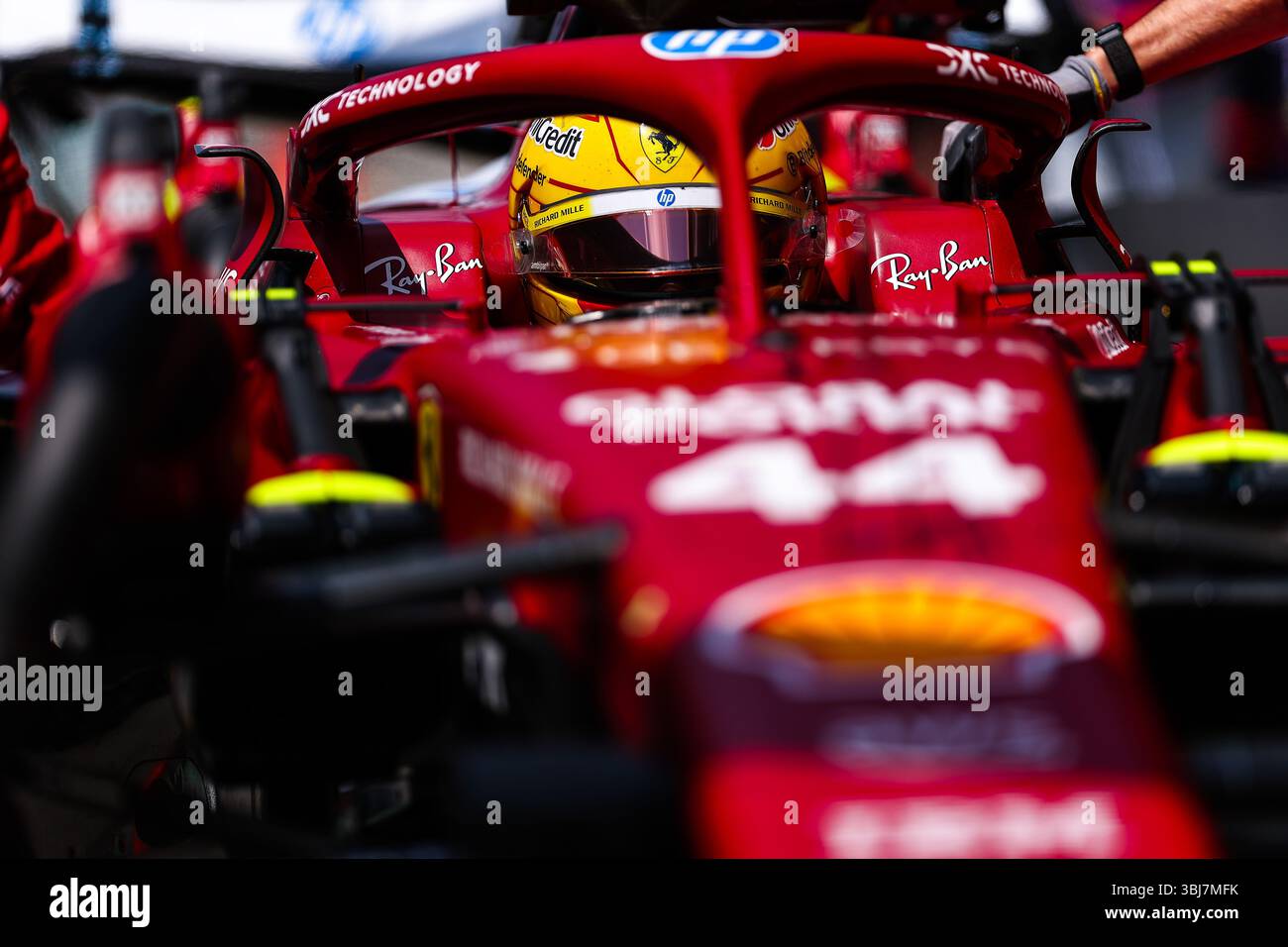 44 HAMILTON Lewis (gbr), Scuderia Ferrari SF-25, action during the Formula 1 Pirelli Grand Prix ...