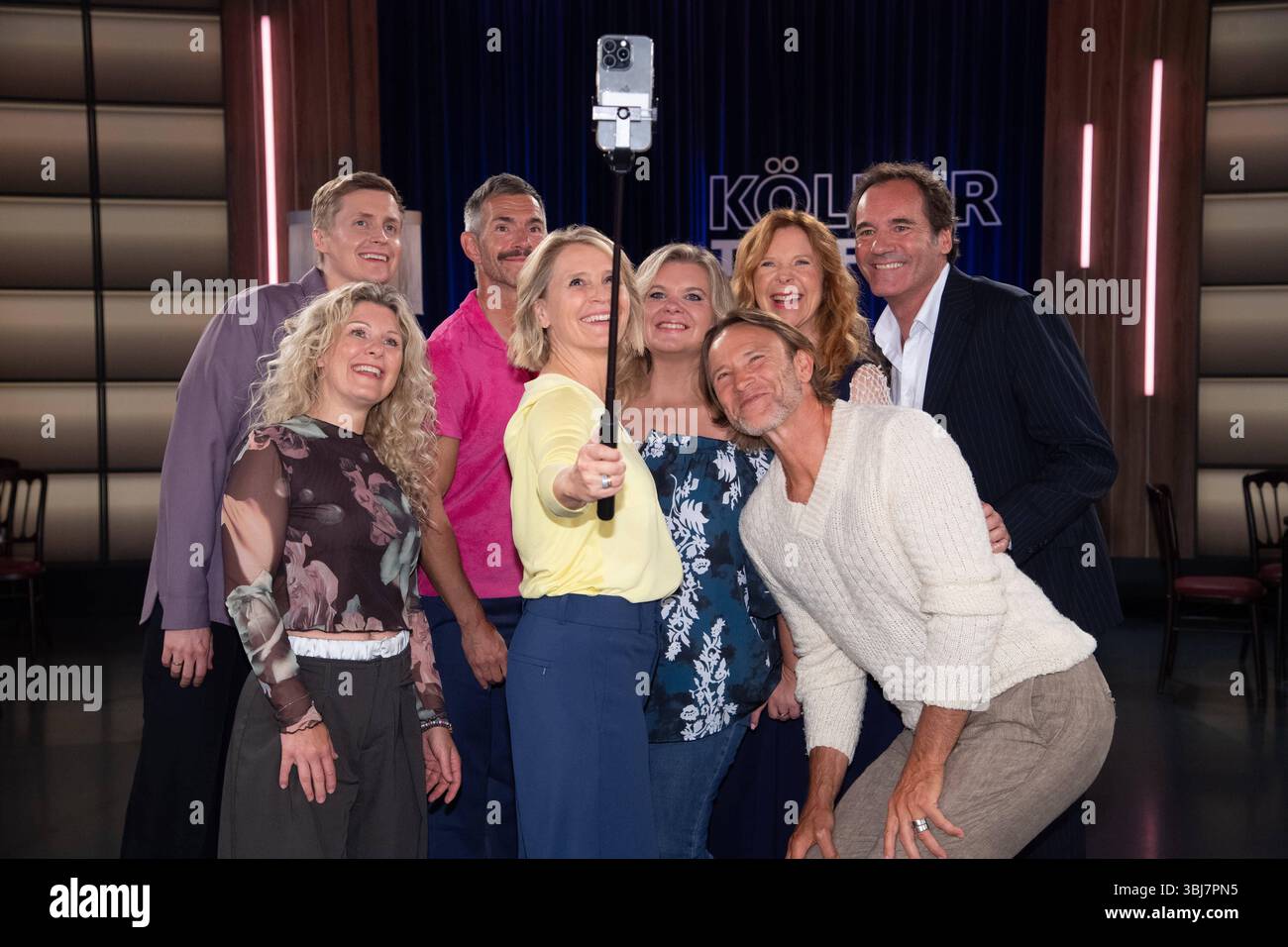 von links: Simone SOMMERFELD, Saengerin, Till REINERS, Comedian ...