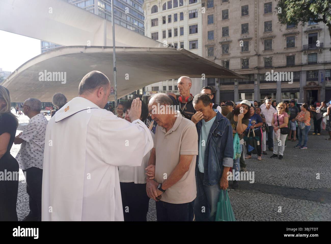 Sao Paulo, Brazil. 13th June, 2025. Saint Anthony's Day is celebrated ...