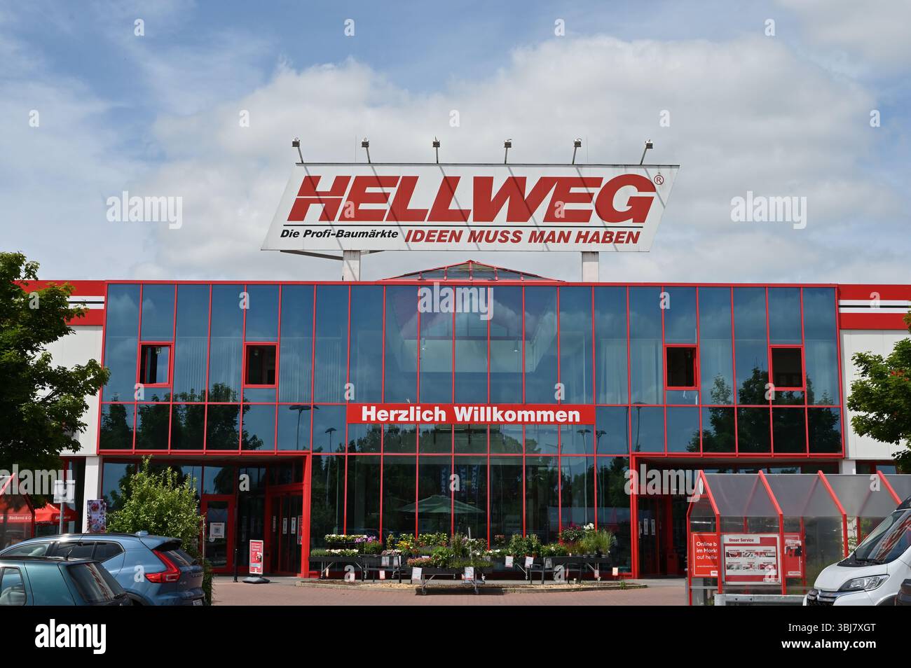 Hellweg bauhaus hi-res stock photography and images - Alamy