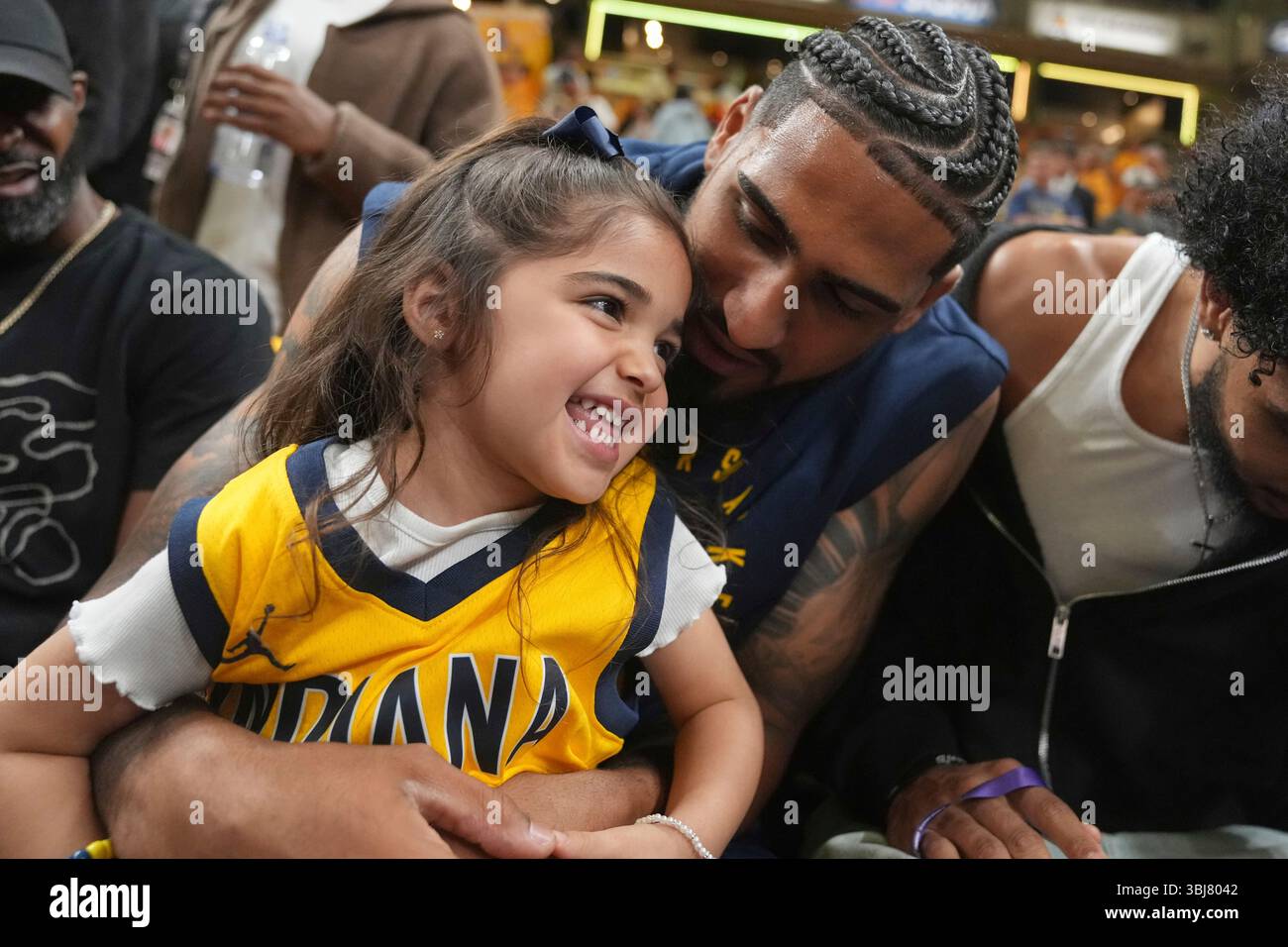 Indiana Pacers forward Obi Toppin holds daughter Remi Toppin prior to ...