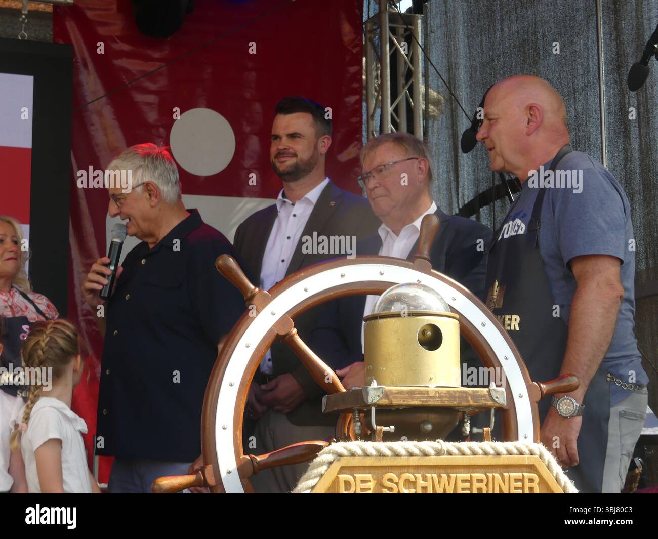 2025 Wismar Hafen-Fest, Sparkassenbühne am Baumhaus, Alter Hafen 12 ...
