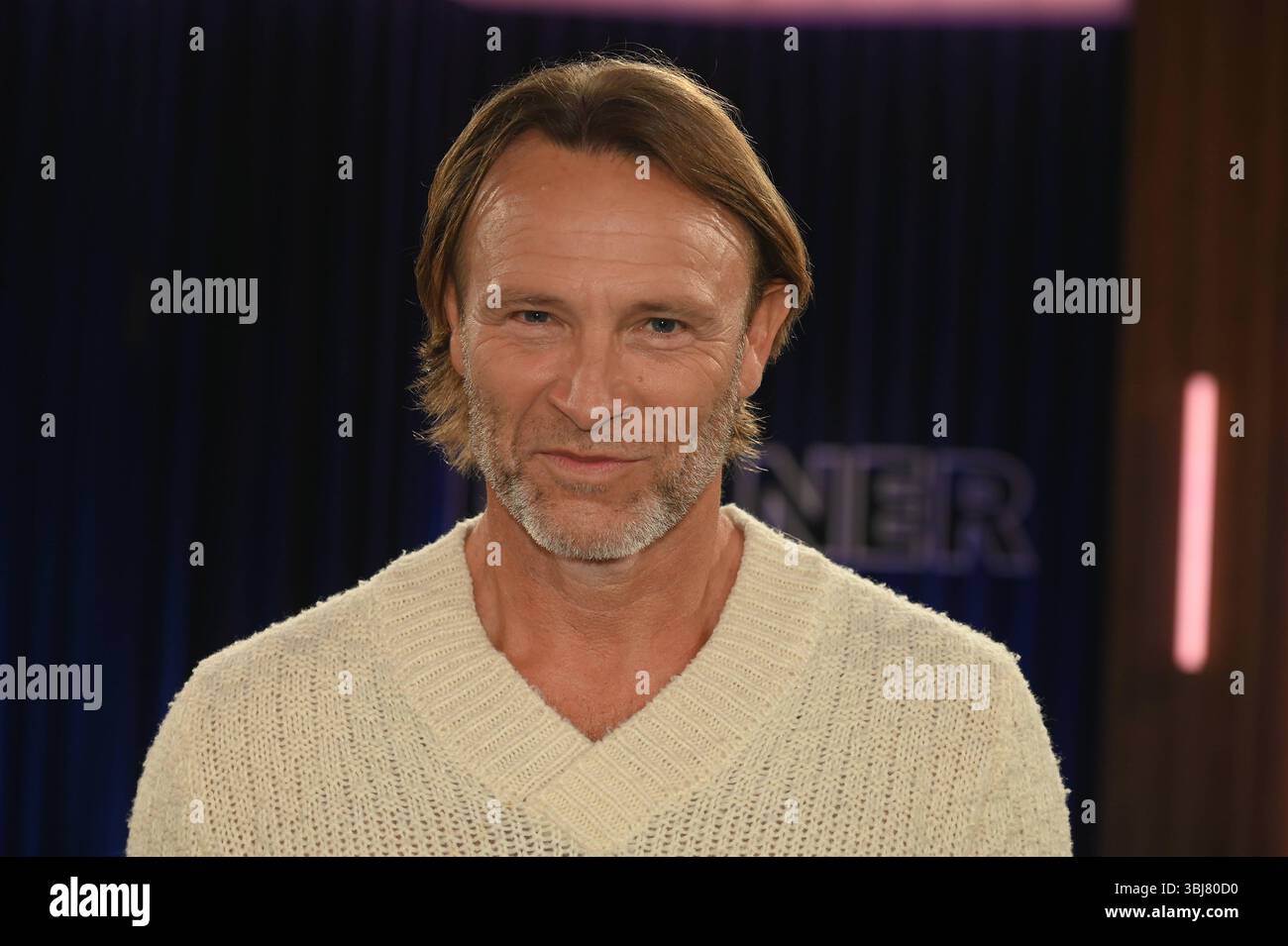 Schauspieler Bernhard Bettermann zu Gast in der WDR Talkshow Kölner ...