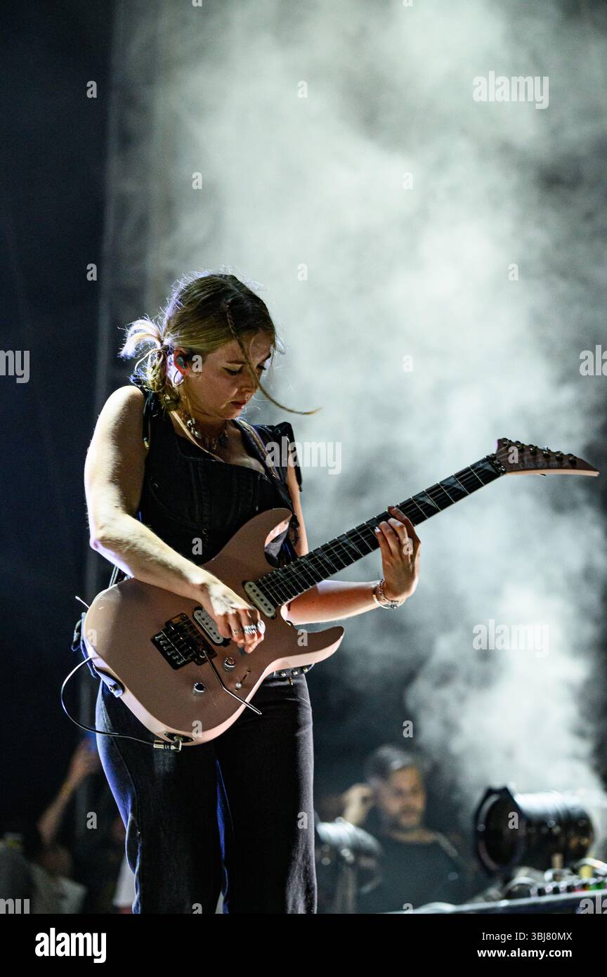 London, United Kingdom. 13th June, 2025. Meg Mills of Turnstile ...