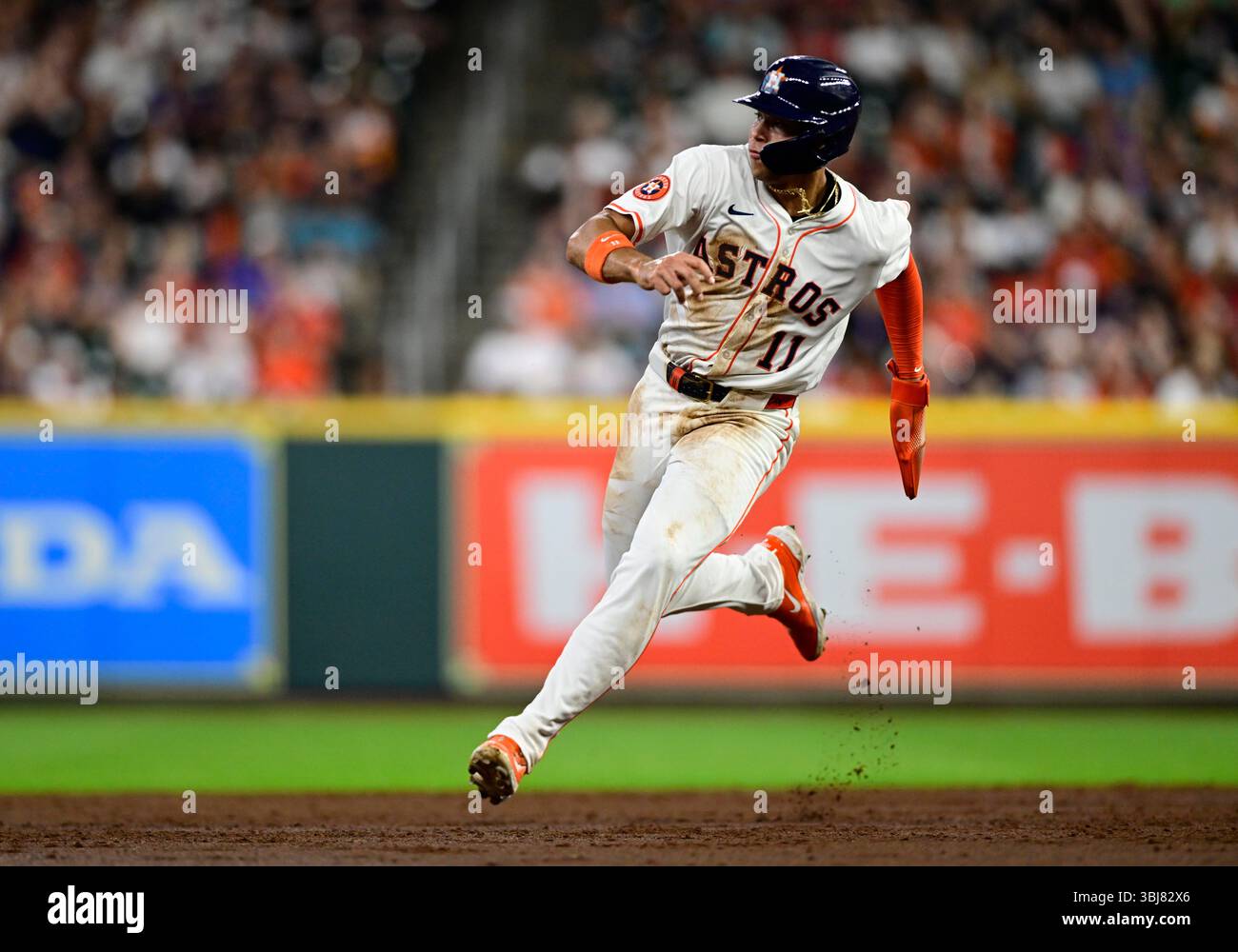 June 10, 2025: Houston Astros right fielder Cam Smith (11) rounds ...