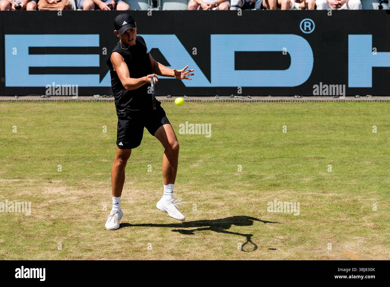 Stuttgart, Deutschland. 13th June, 2025. Justin Engel (GER) im Match ...