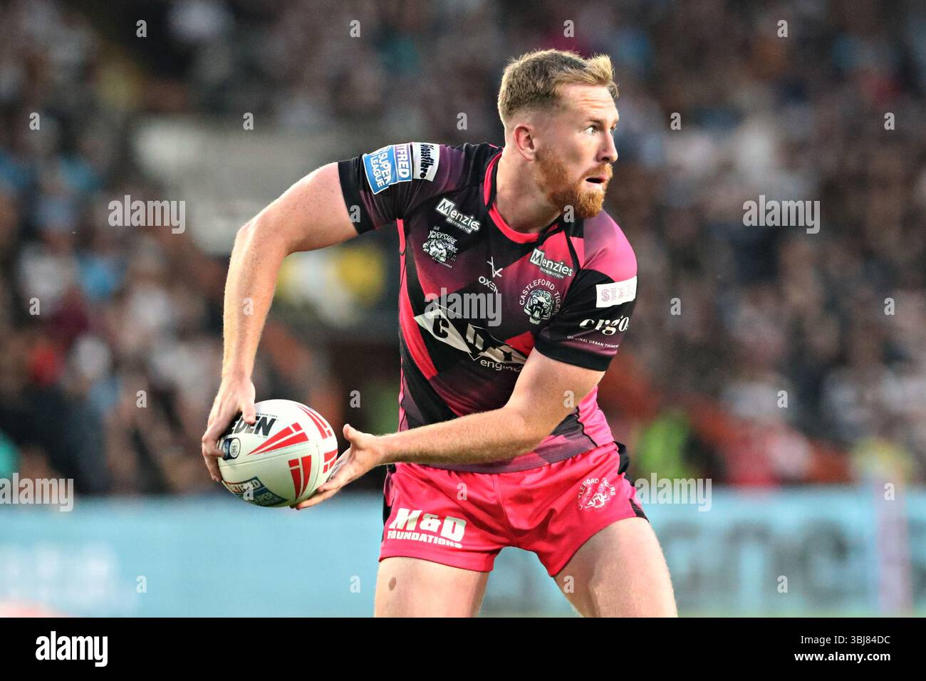 Rowan Milnes of Castleford Tigers during the Betfred Super League Round ...