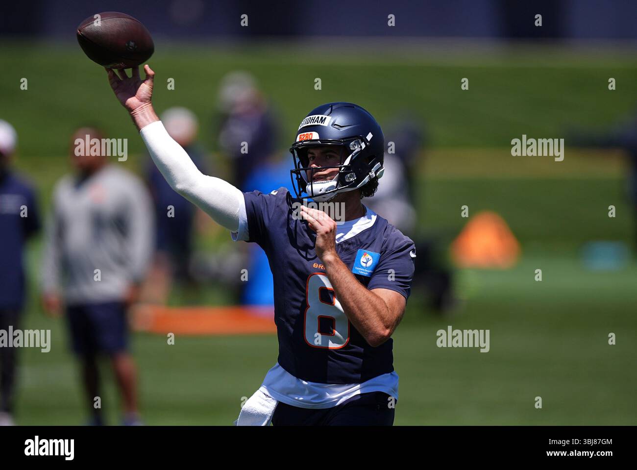 Denver Broncos quarterback Jarrett Stidham (8) takes part in drills ...