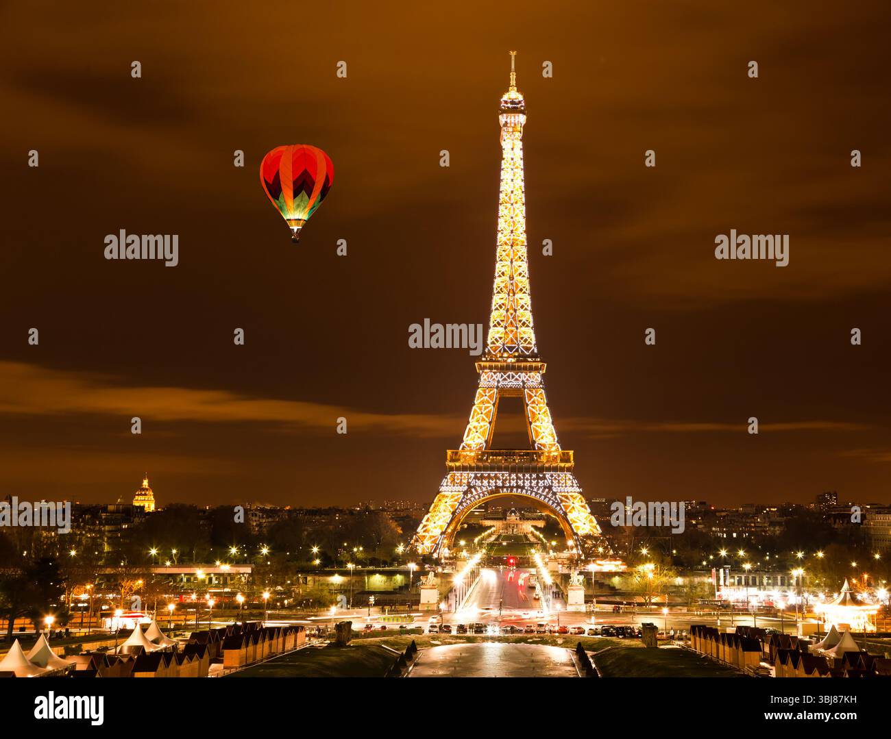 PARIS, FRANCE - DECEMBER 2: Ceremonial lighting of the Eiffel tower on ...