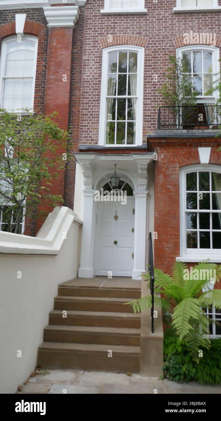 London, England 31st May 2025 Musician Keith Richards Former home/house ...