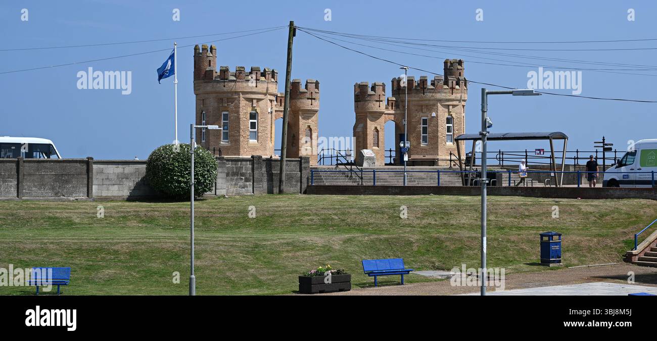 Pier Towers, Withernsea victorian pier Tourist attraction Stock Photo ...