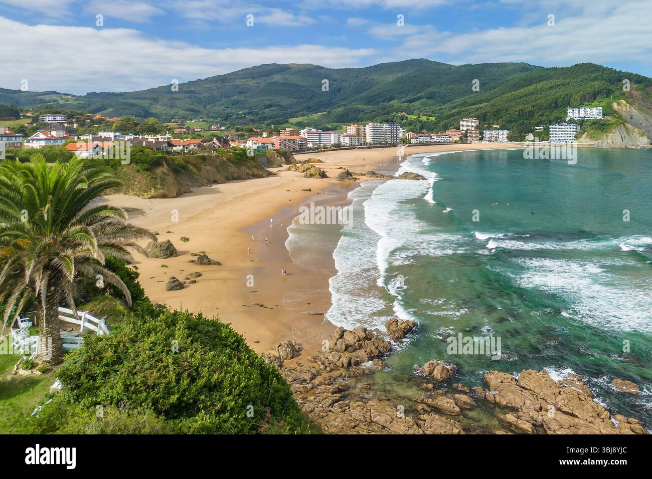Bakioko hondartza hi-res stock photography and images - Alamy