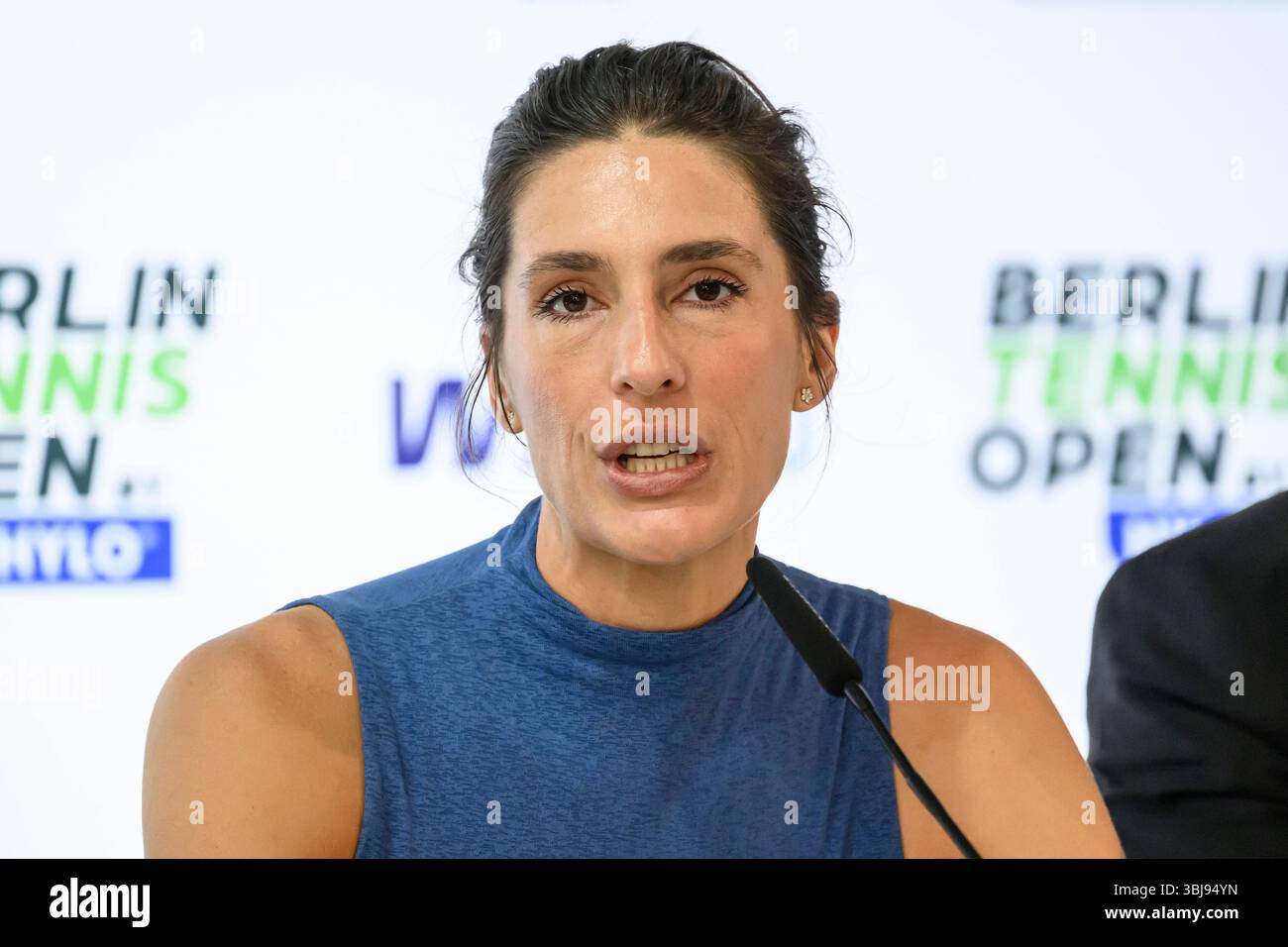im Bild v.l.: Andrea Petkovic - Tennisspielerin, Pressekonferenz zur Eroeffnung, GER, Berlin ...