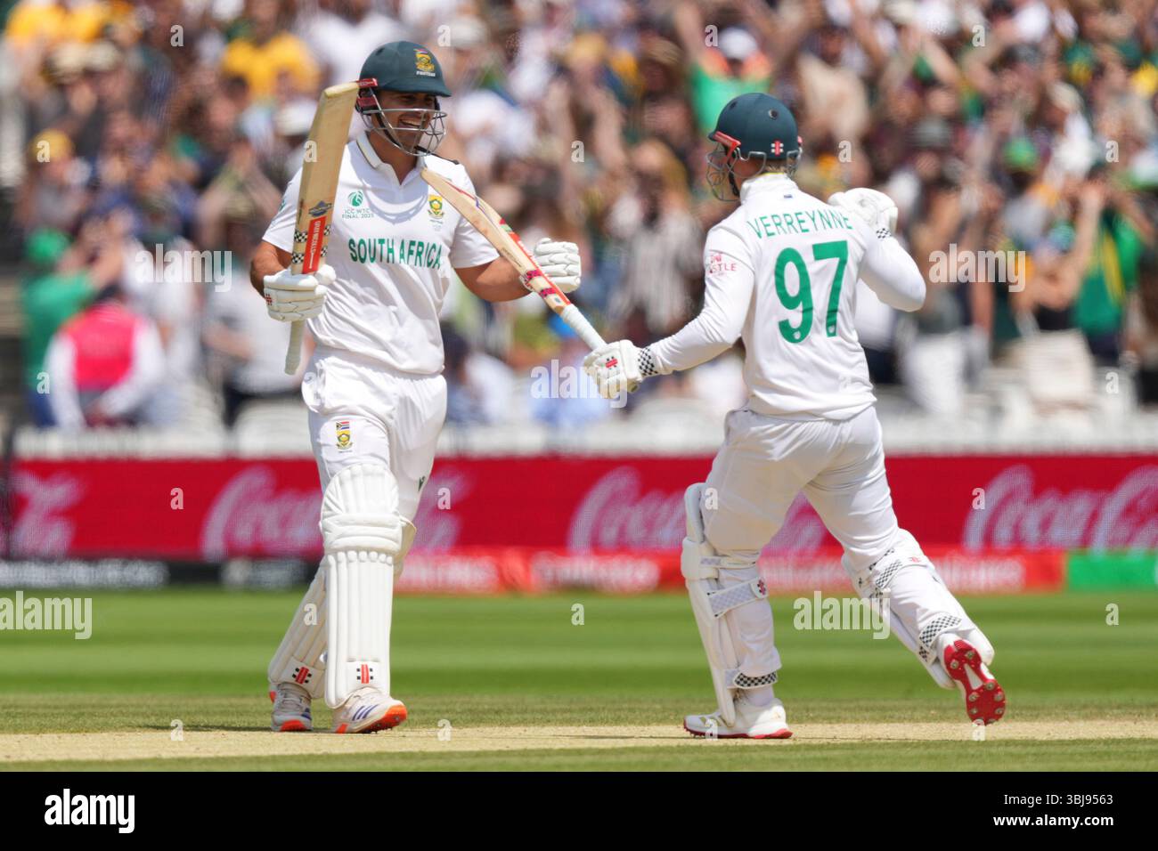 South Africa's David Bedingham, left, and Kyle Verreynne celebrate ...
