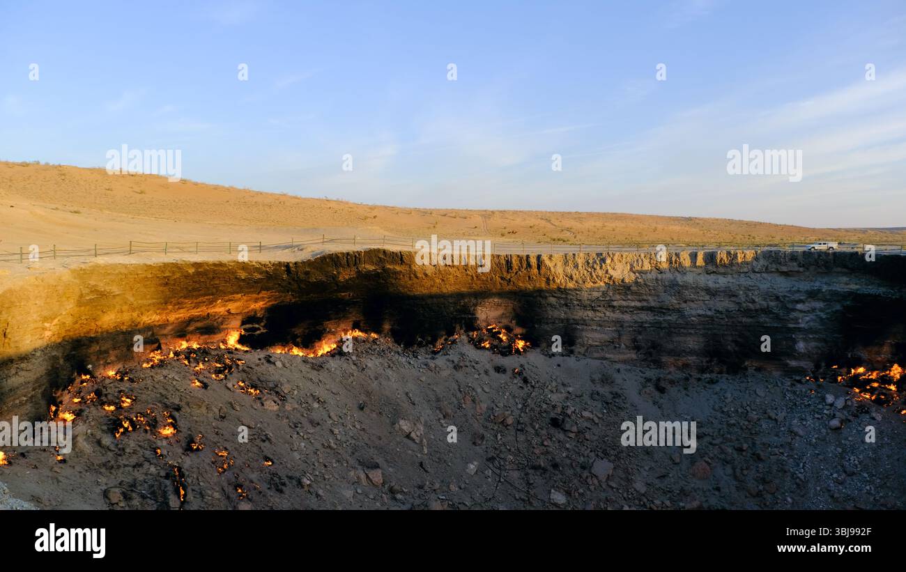 Darvaza gas crater or "Gates of Hell" in Karakum Desert, Turkmenistan ...