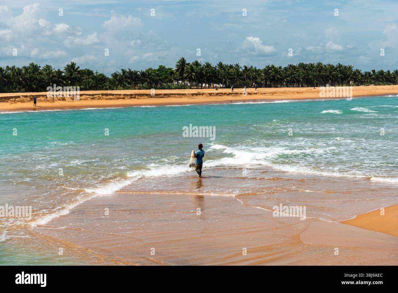 Lome togo fishing beach hi-res stock photography and images - Alamy