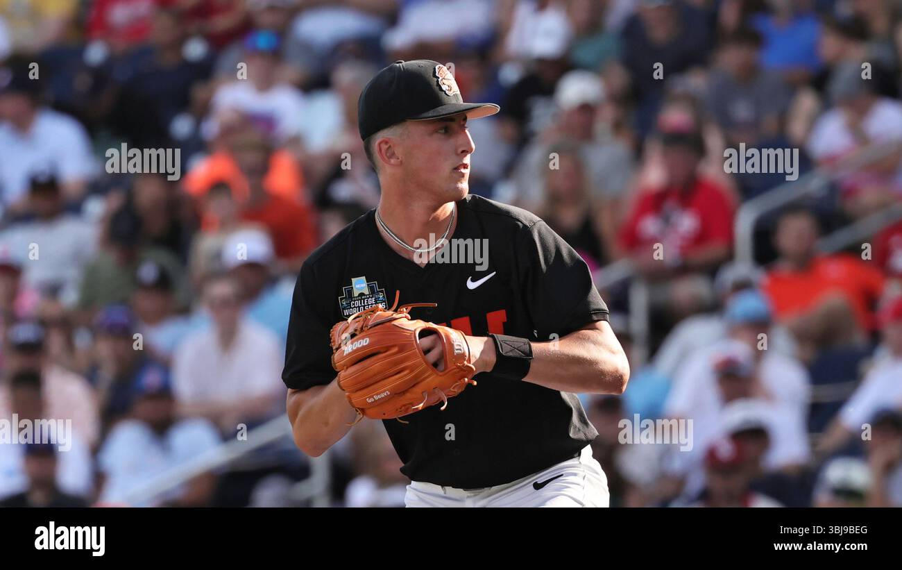 Oregon St. pitcher Dax Whitney (30) throws a pitch during an NCAA ...