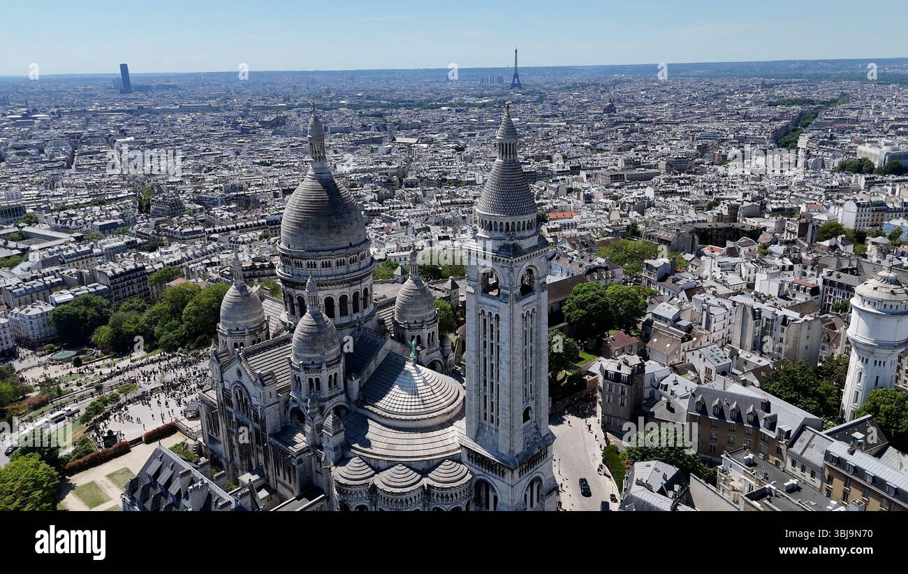 Amazing Paris landscape in France. Beautiful Skyline. Tourism Travel ...
