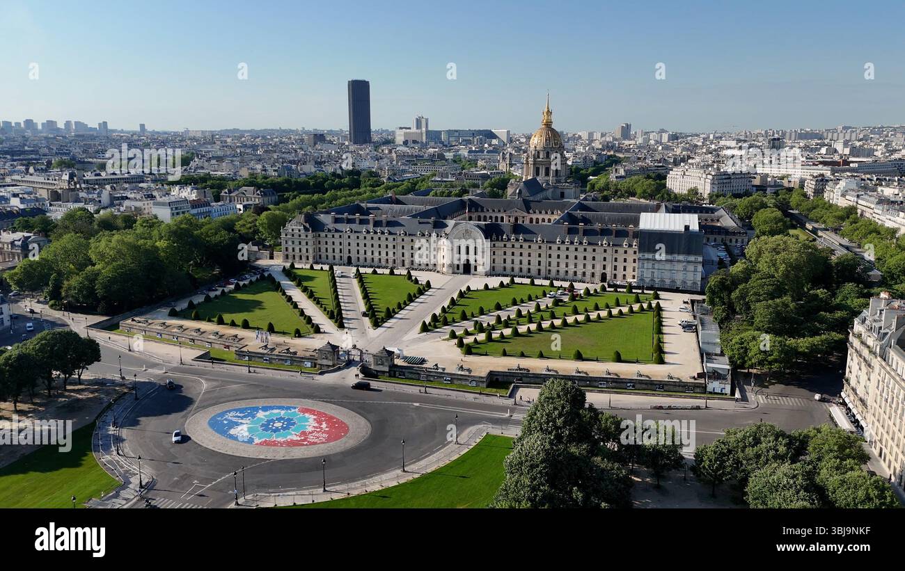 Amazing Paris landscape in France. Beautiful Skyline. Tourism Travel ...