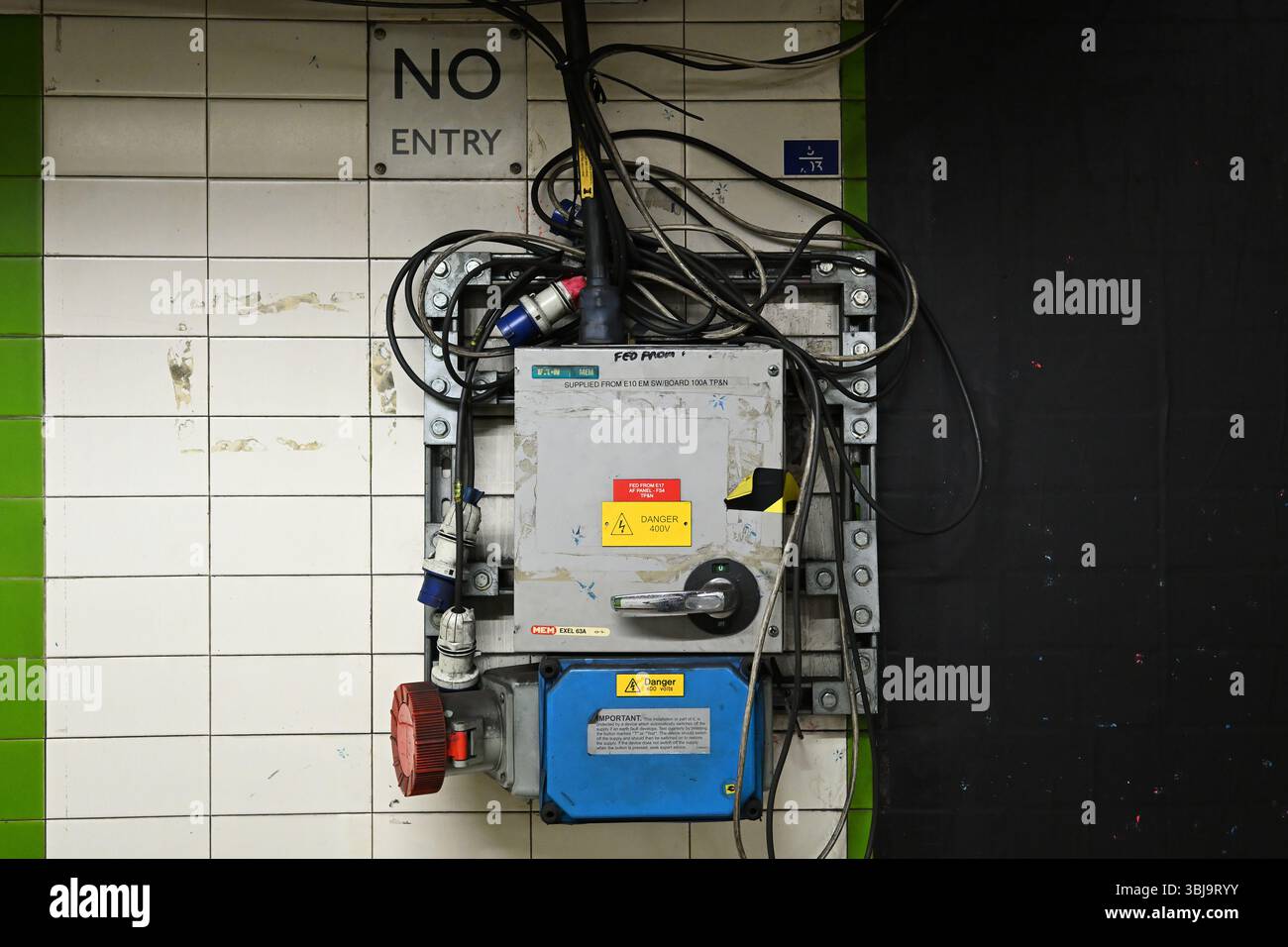Electrical switch and wiring inside the disused section of Charing ...
