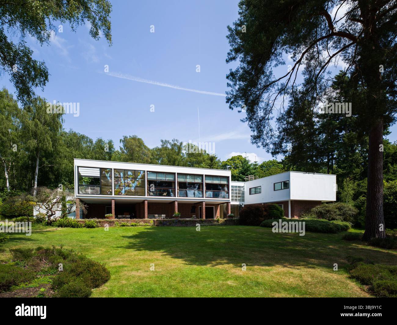 Surrey design hi-res stock photography and images - Alamy