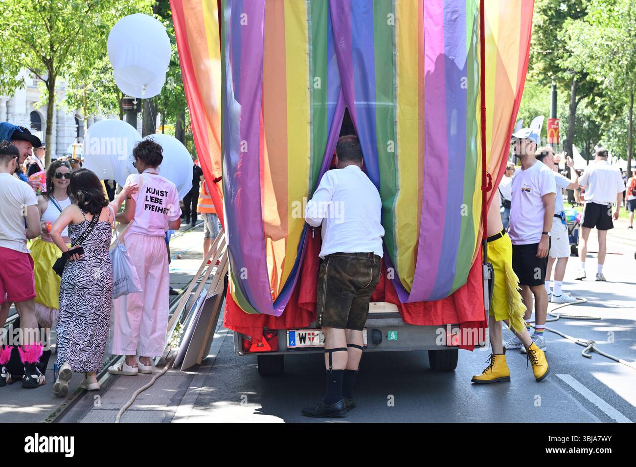 Vienna, Austria. 14th June 2025. . 29th Rainbow Parade on Vienna's ...