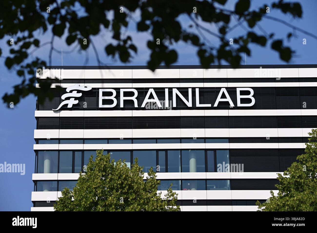 Medizintechnik: Brainlab plant groessten deutschen Boersengang des Jahres. Brainlab ist ein ...