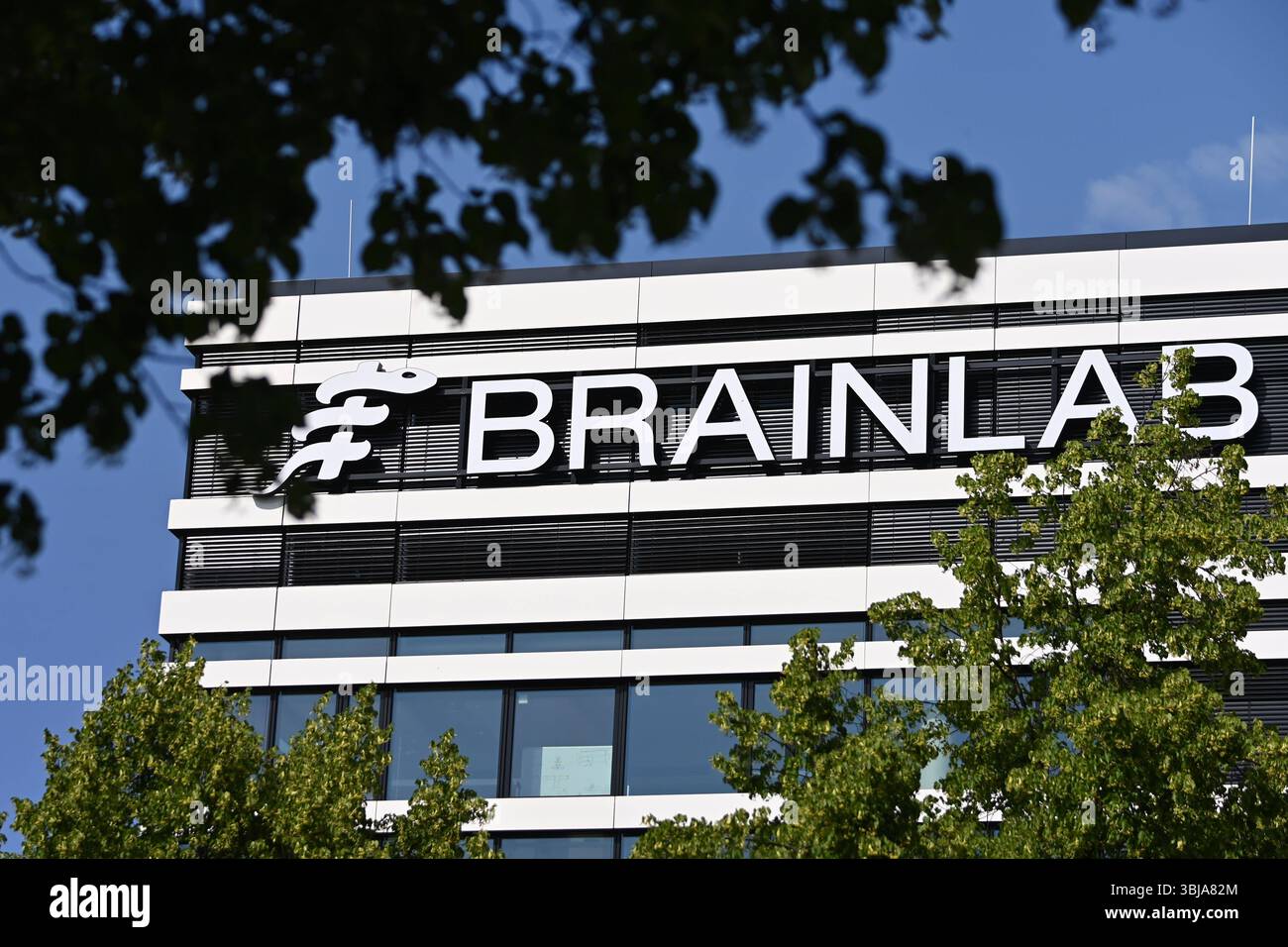 Medizintechnik: Brainlab plant groessten deutschen Boersengang des Jahres. Brainlab ist ein ...