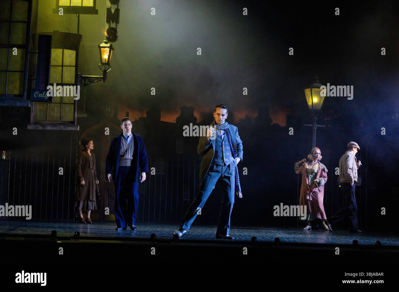 l-r: Bryony Pennington (Ella), Andy Monaghan (Frank), Liam Mower ...