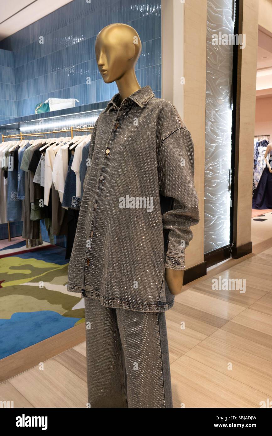 Saks Fifth Avenue is a flagship luxury department store in Midtown ...