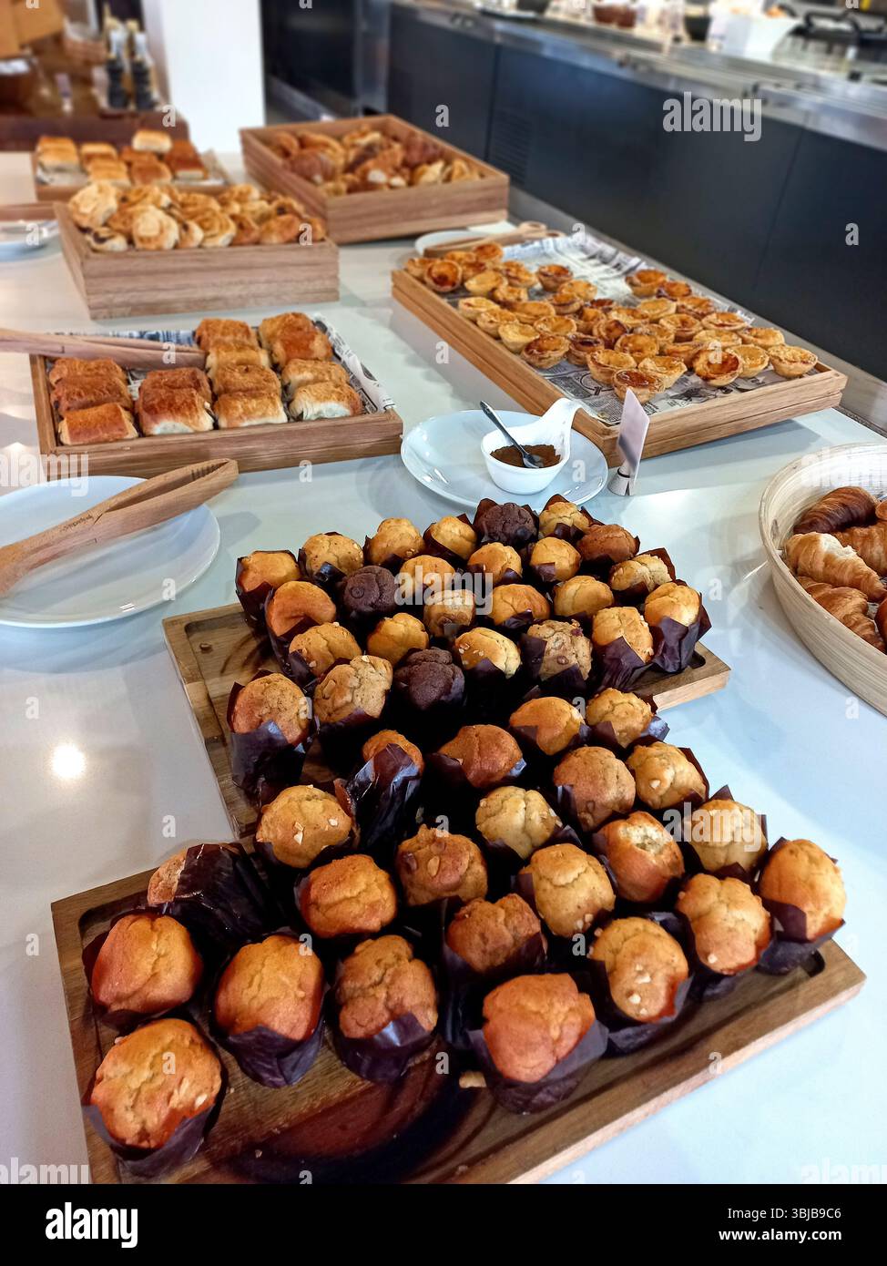 Elegant buffet table featuring hi-res stock photography and images - Alamy