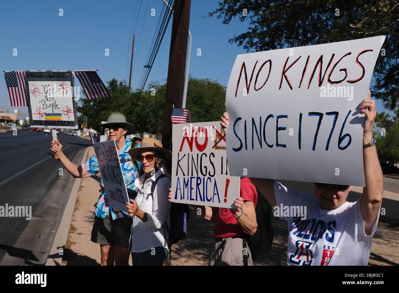 Tucson, Arizona, USA. 14th June, 2025. No KIngs demonstration in Tucson ...