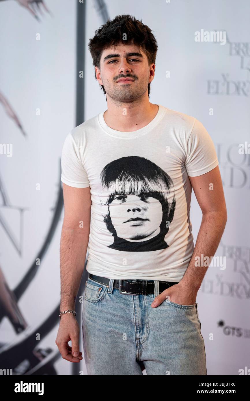 Martin Urrutia attends to Lola Indigo concert photocall at Riyadh Air ...