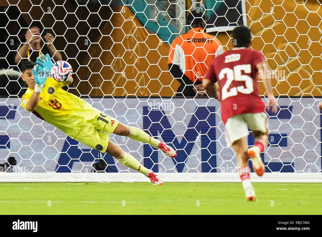 Inter Miami's goalkeeper Oscar Ustari saves a penalty during the Club ...