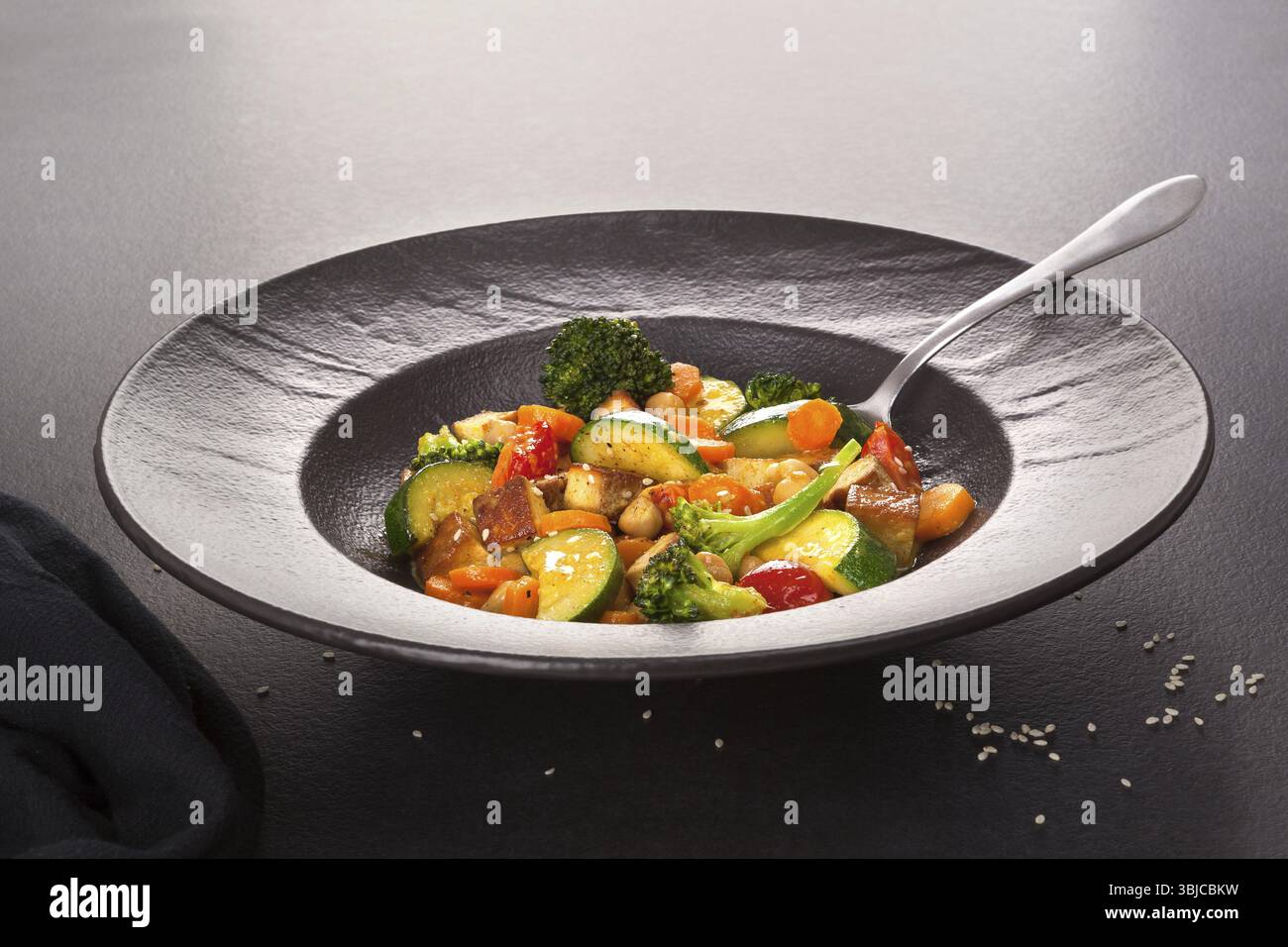 Vegan vegetable curry. Fine dining Stock Photo - Alamy
