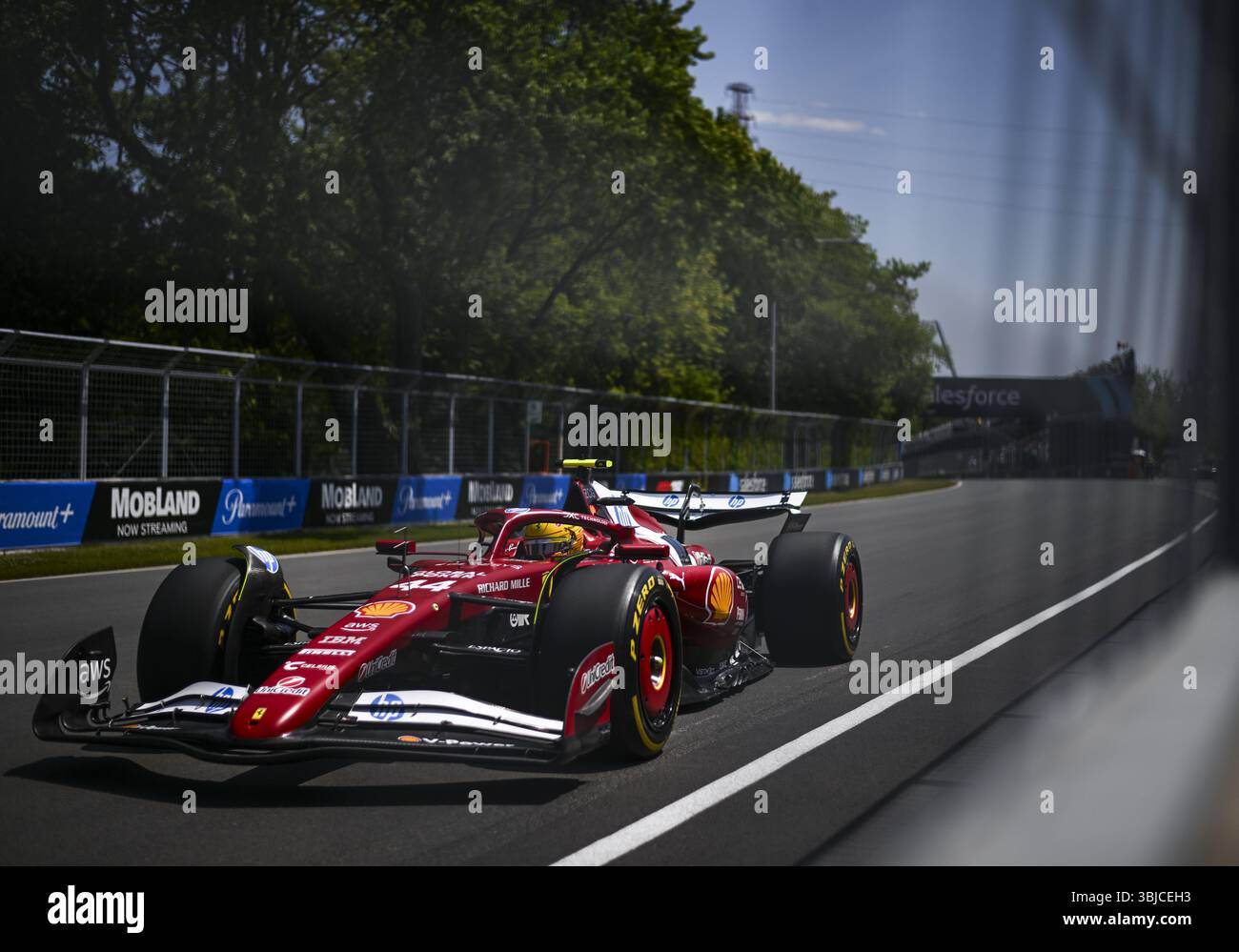 44 HAMILTON Lewis (gbr), Scuderia Ferrari SF-25, action during the Formula 1 Pirelli Grand Prix ...
